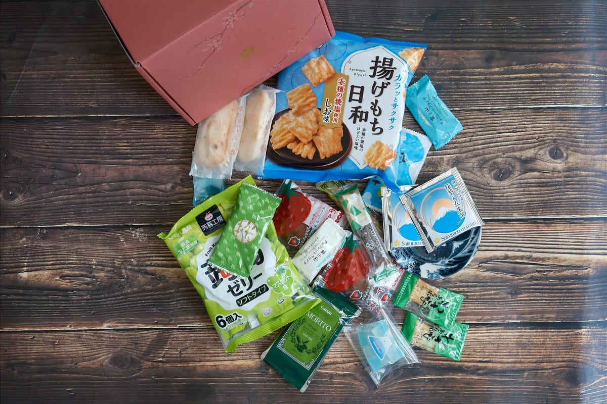 Sakuraco and TokyoTreat [OVERVIEW] – Japanese Snack Boxes for July 2025