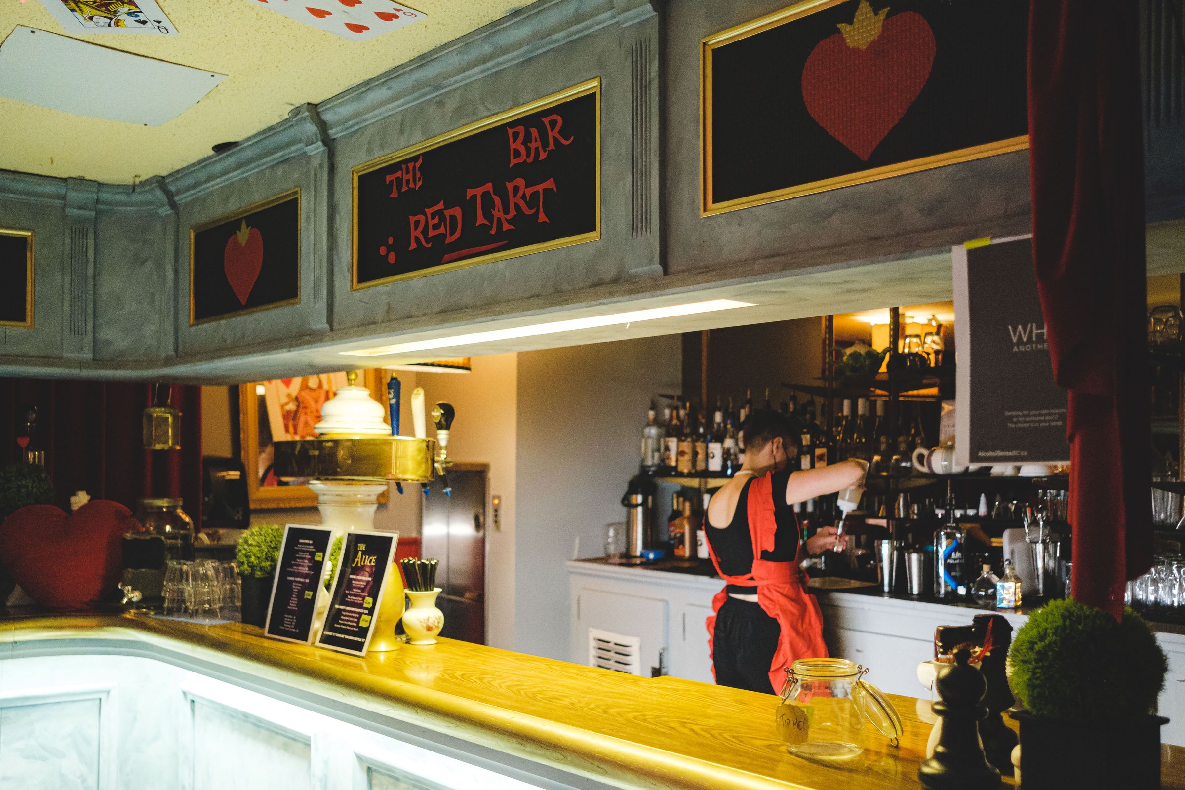 The Alice: An Immersive Cocktail Experience (Vancouver) – Wonderland ...