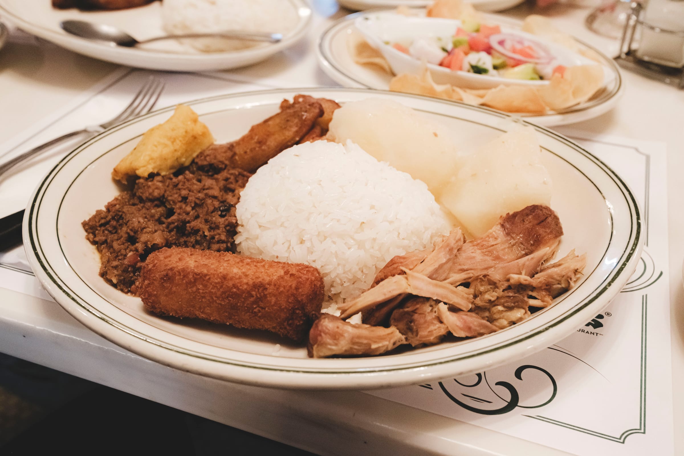 Versailles [REVIEW] – Miami's Most Affordable Cuban Dining